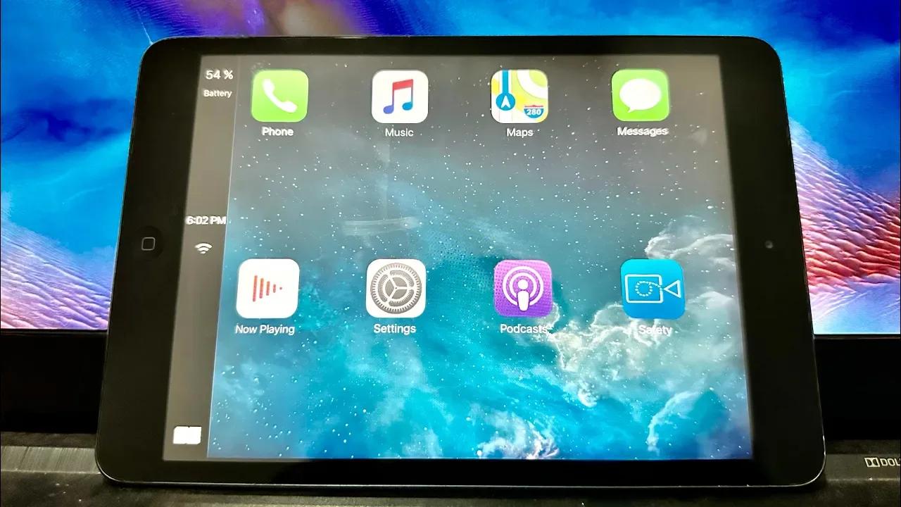 iPad mini CarPlay demo 🫡