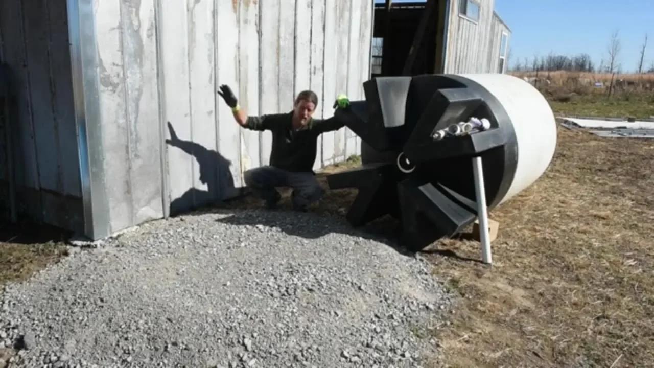 DIY Rainwater Collection System | Off-Grid pole barn Pex tubing