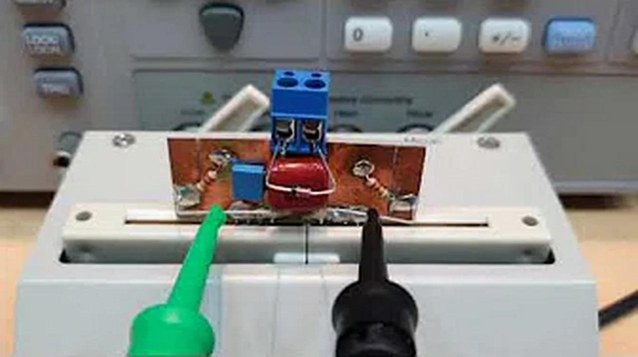 Jig for diode capacitance measuring