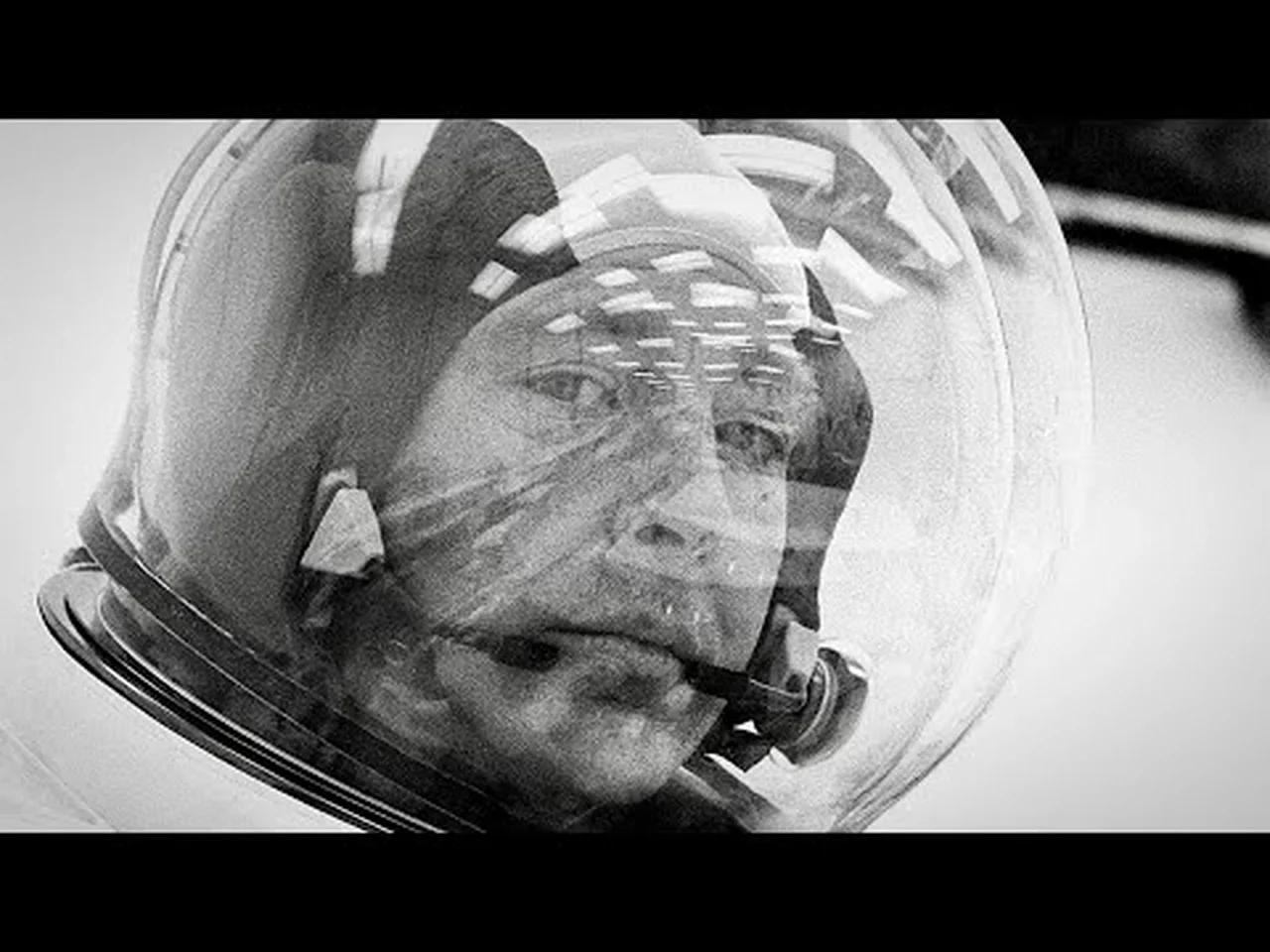 "The Roswell event was an alien craft" ~ U.S. astronaut talks about the ...