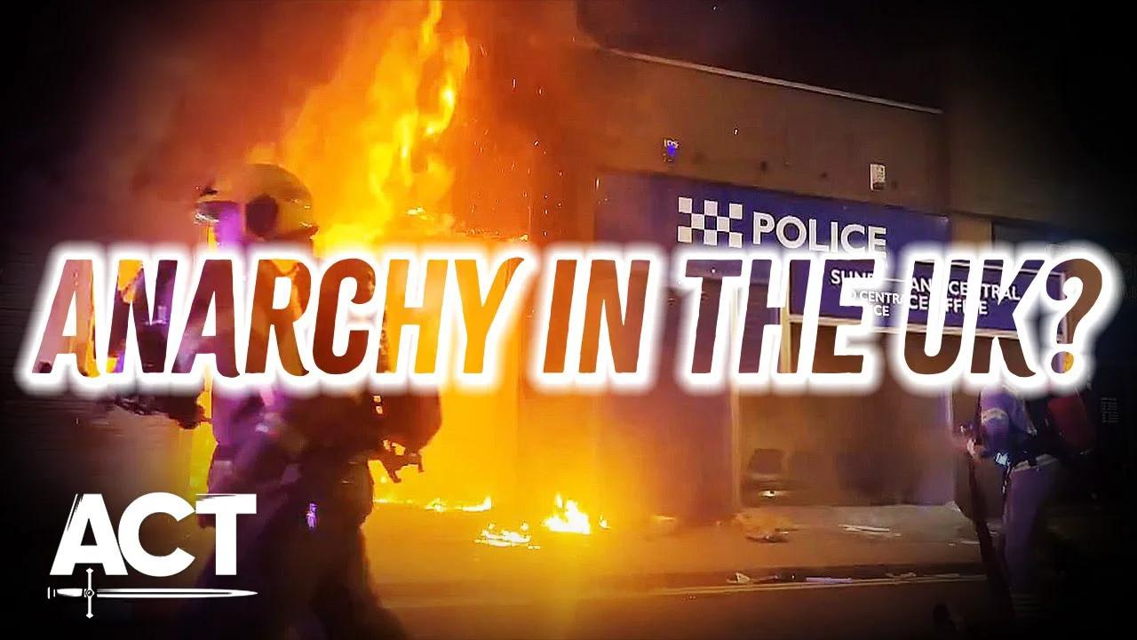 Panic on the Streets of London?🔥Mark Lambert Explains the UK Riots!