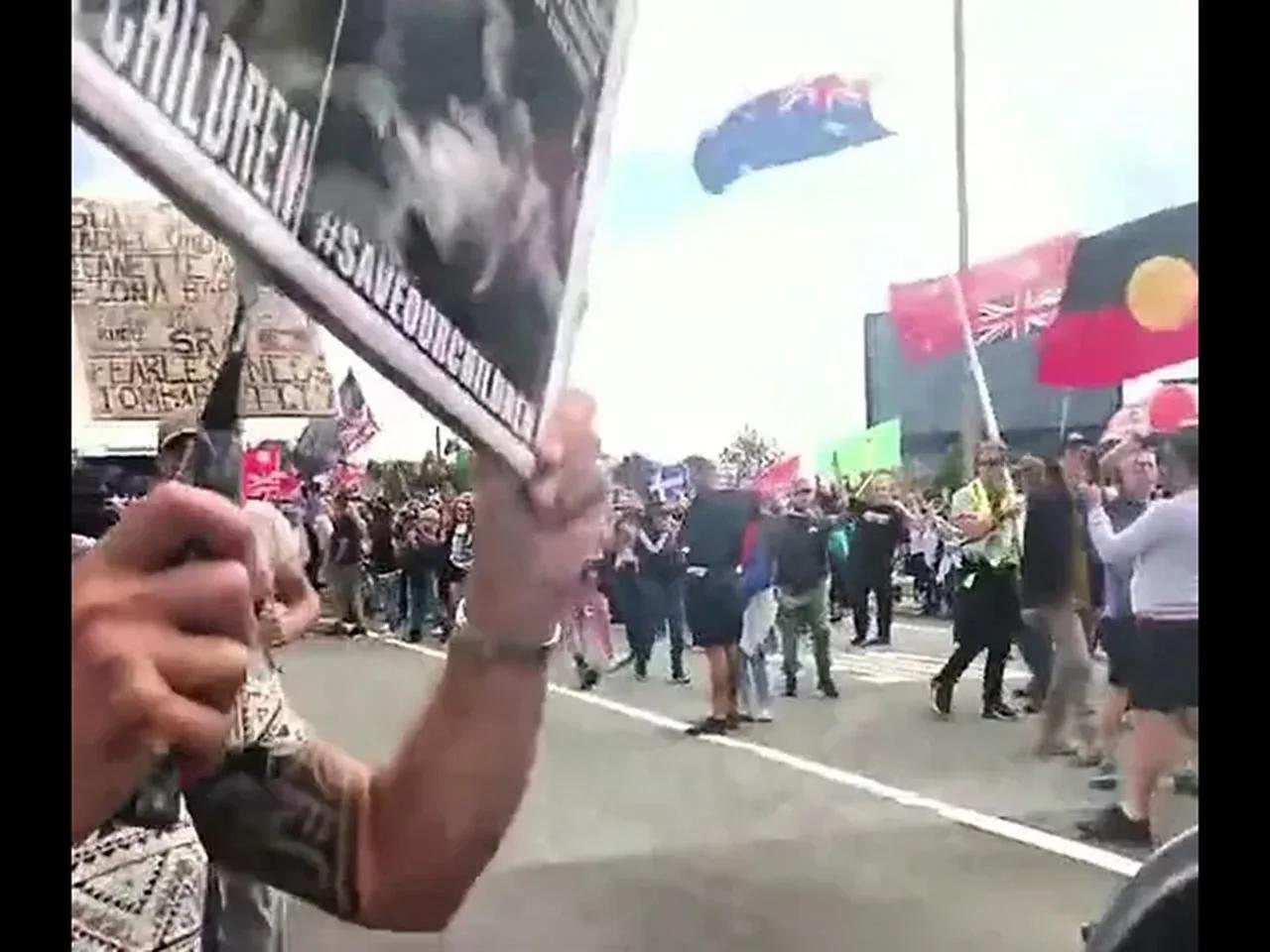 Massive support for the Freedom Convoy in Canberra, Australia!