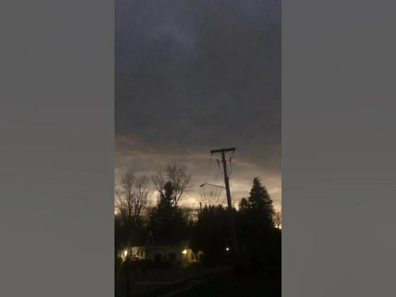 TOTAL ECLIPSE! WOOOOOO! Niagara USA!!!!