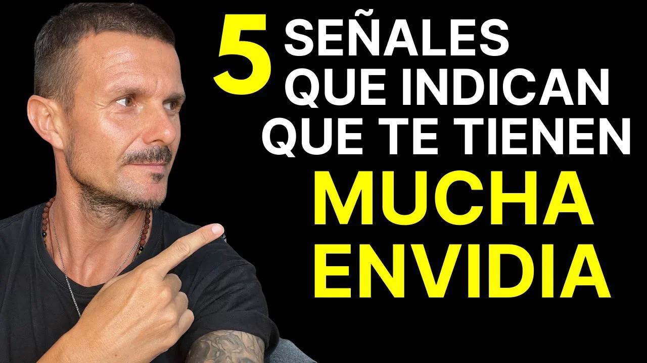5 SEÑALES De Que Alguien Te Tiene ENVIDIA Esto Debes Hacer Si Te Tienen ...