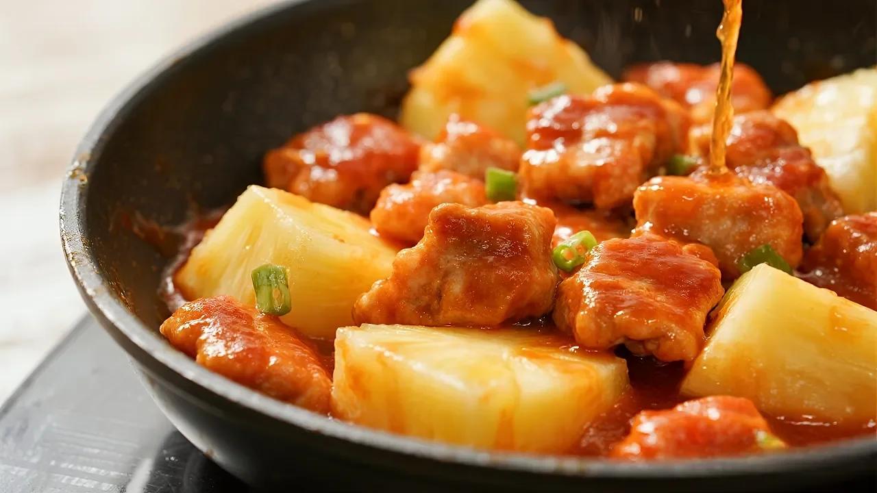 Sweet and Sour Pork with Pineapple 🍍 | Easy Wok Asian Recipe for Beginners