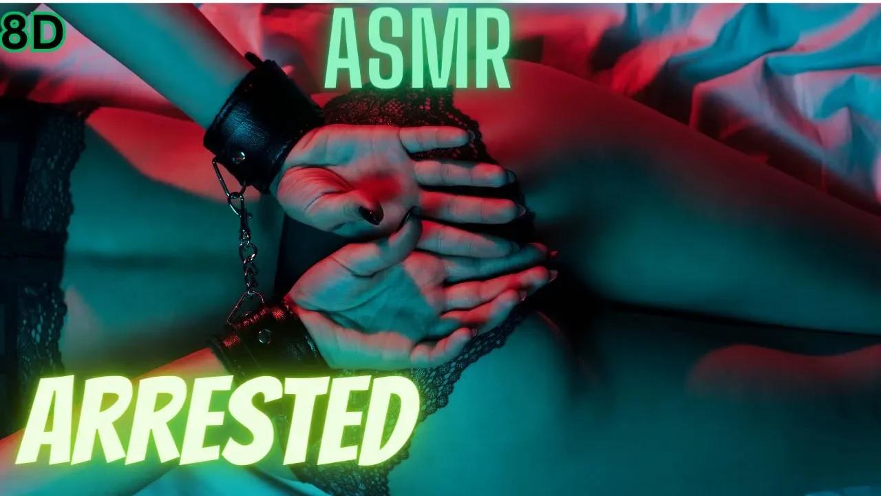 ASMR tapping and scratching 8D Sound
