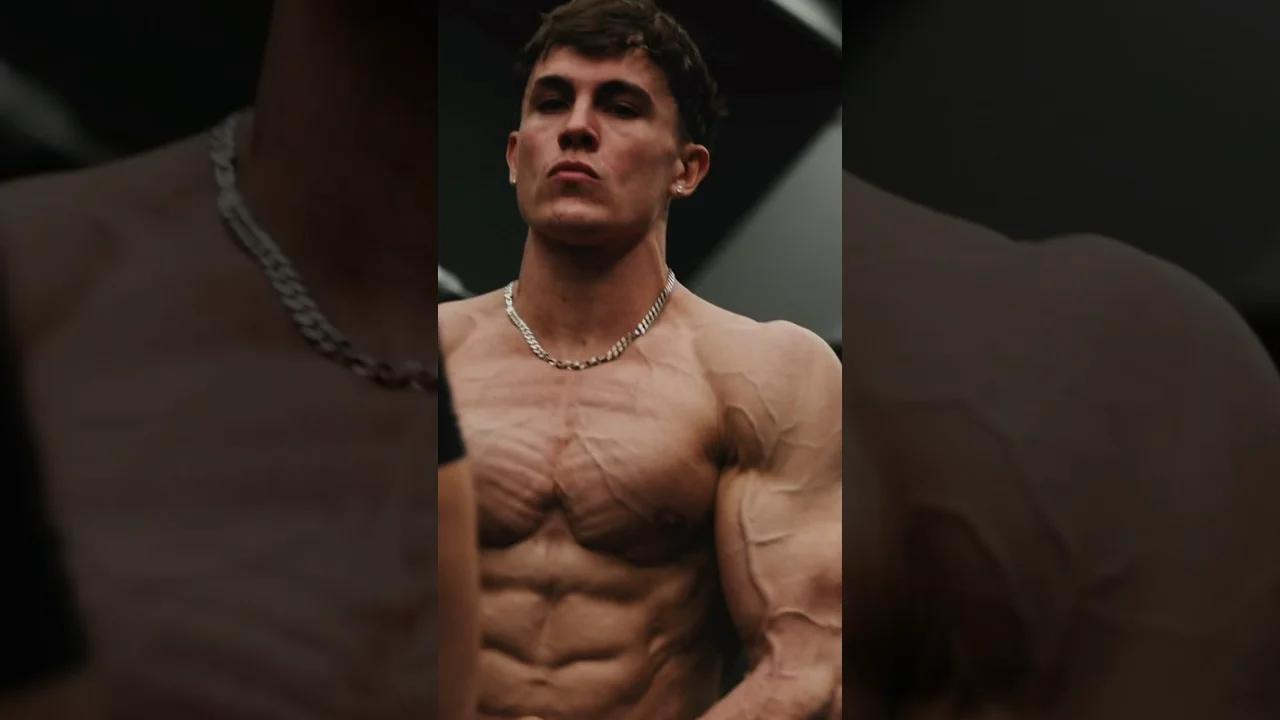 Young Bodybuilding Super Shredded Fitness Model Body Update Joe Gillen ...