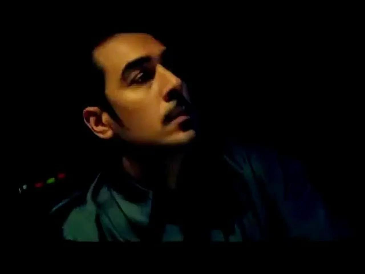 Νότης Σφακιανάκης - Σήκω και φύγε - Official Music Video