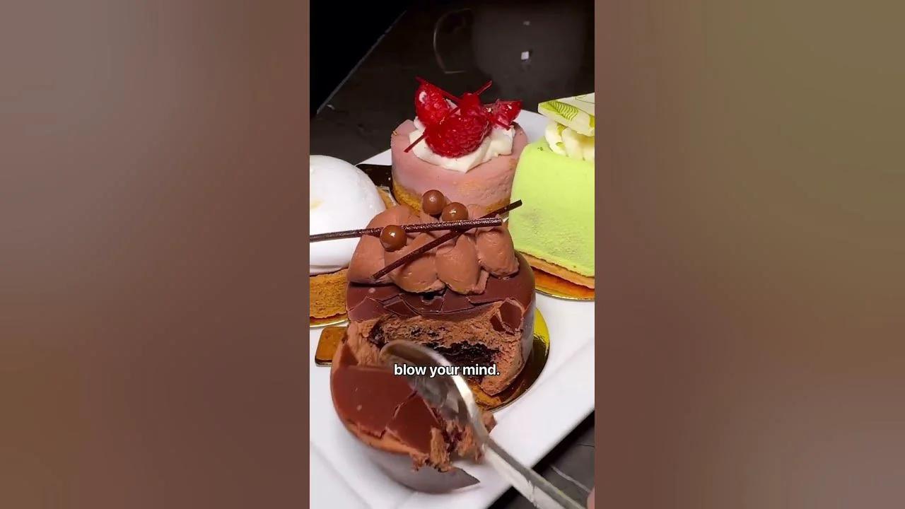 The chocolate bar at the Penninsula Chicago is a must this festive ...