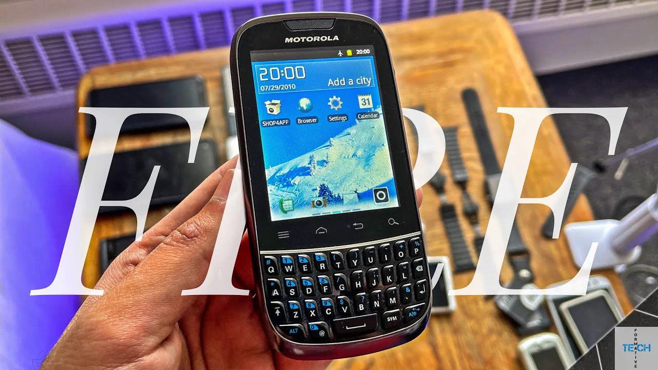 Motorola FIRE XT317 (2011) | Vintage Tech Showcase | Retro Review