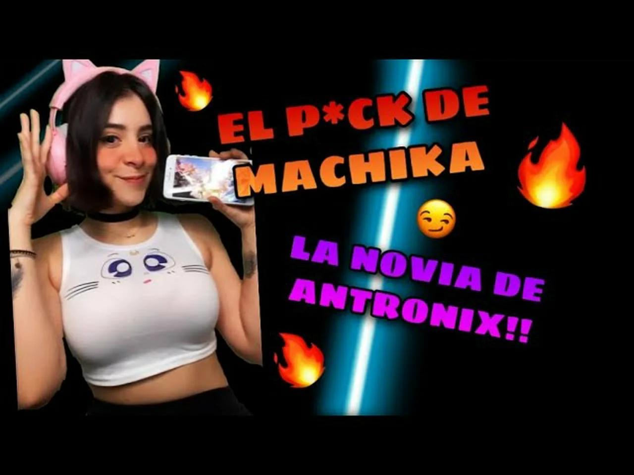EL PACKS DE MACHIKA LA NOVIA DE ANTRONIX😈🥵BROMA EN ESCUDRA RANDOM