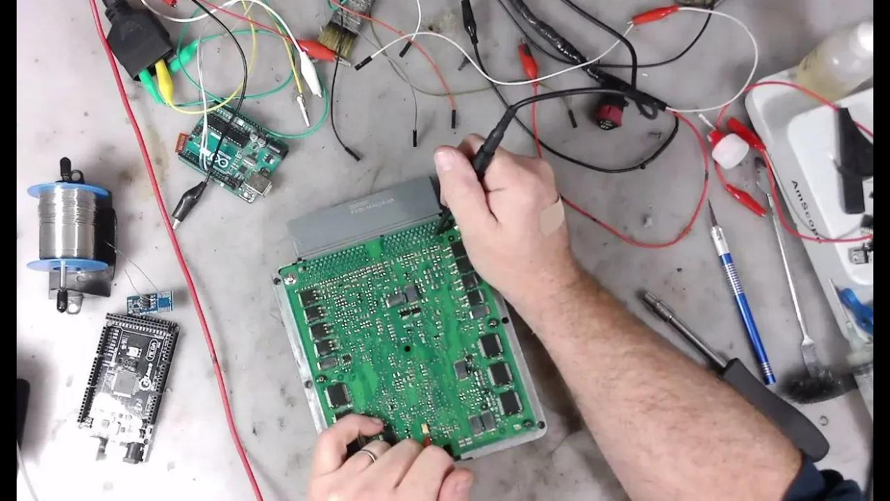 electronic repair on a ford f150 EEC-IV ECU with a stuck open fuel injector