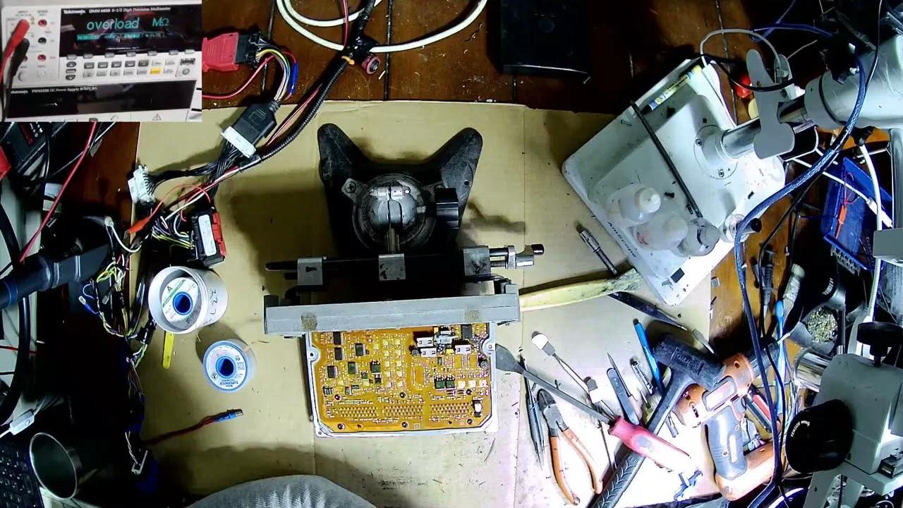 Cleaning up failed and leaking electrolytic capacitors in 25+ year old automotive ECU
