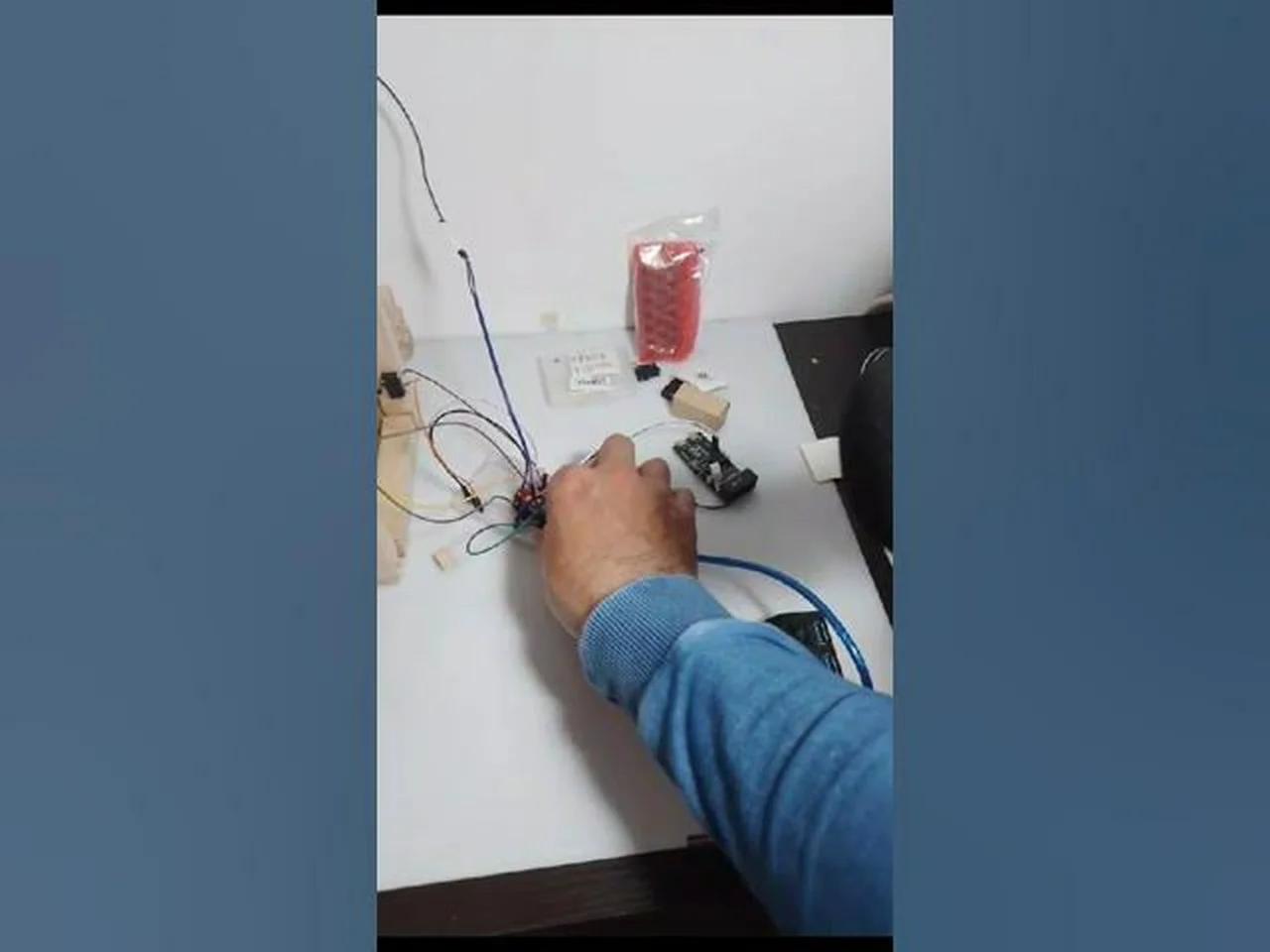 Construyendo un ascensor con arduino primeros pasos... Sígueme! Pronto ...