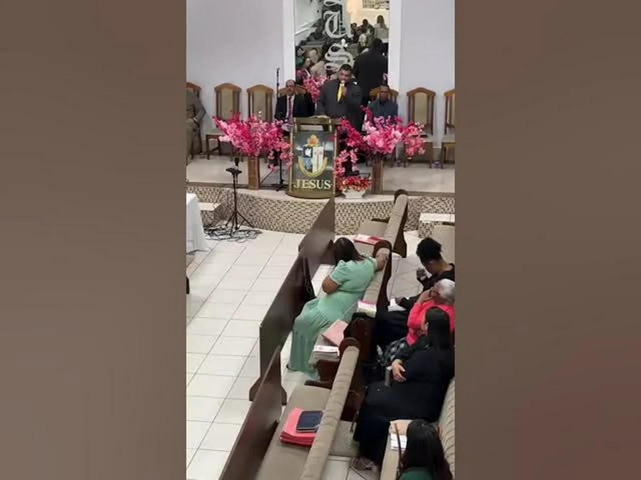 Culto da Familia Eis que estou a Porta / Apocalipse 3:20