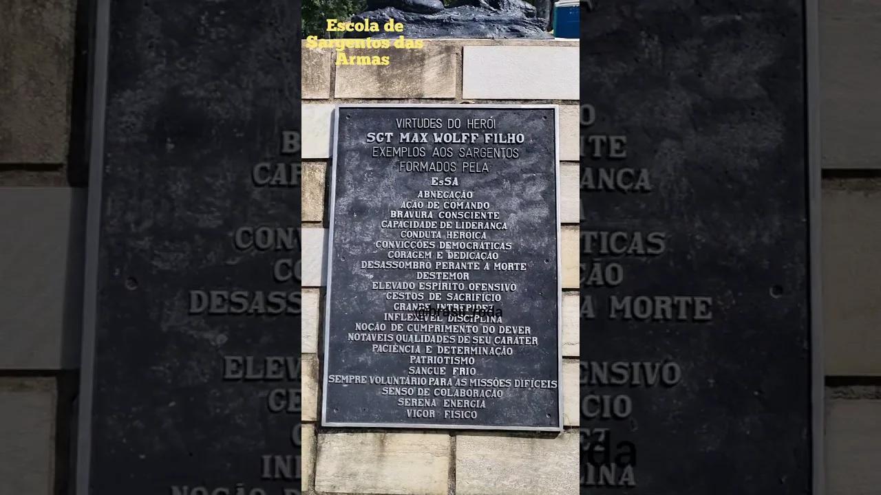 O Sabre simboliza o espirito imortal do Sargento Max Wolf Filho, herói ...