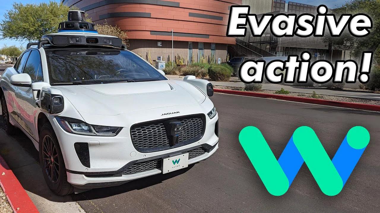 Waymo self-driving: Sudden swerve! | JJRicks Rides With Waymo #113