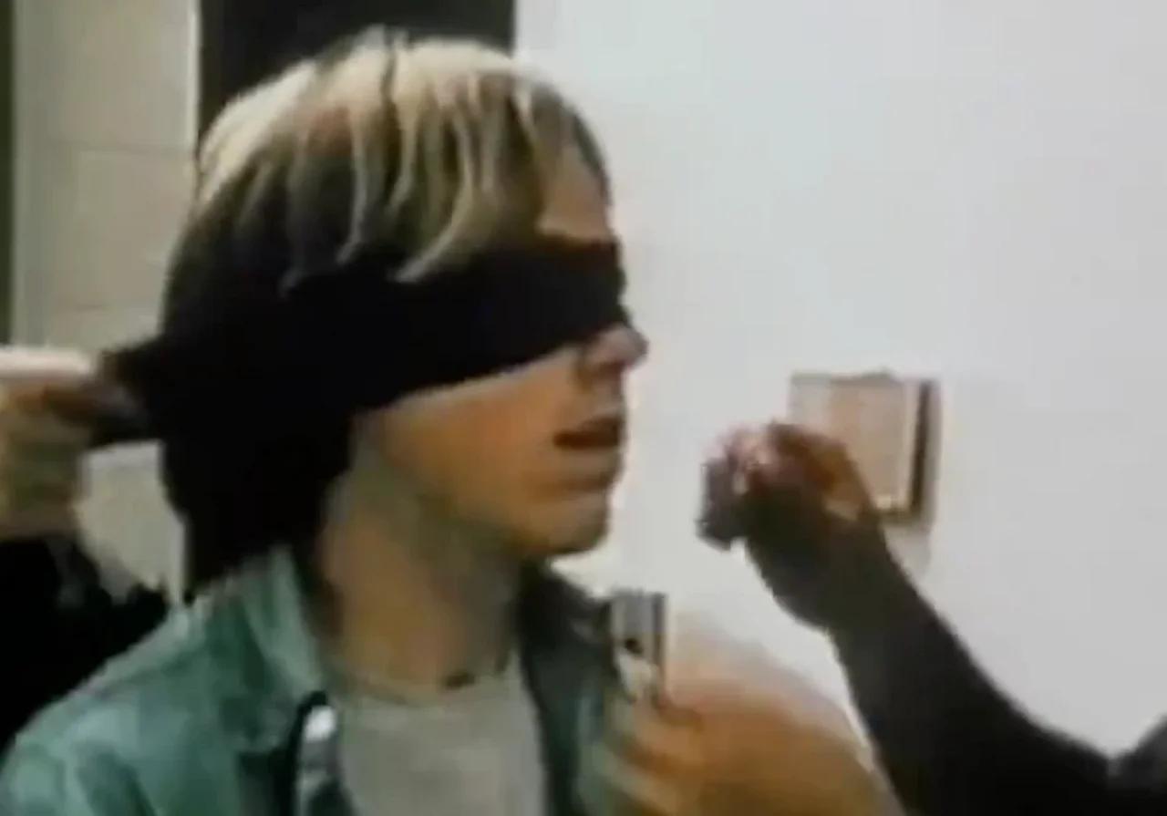 DIVIDE AND CONQUER: The Stanford Prison Experiment