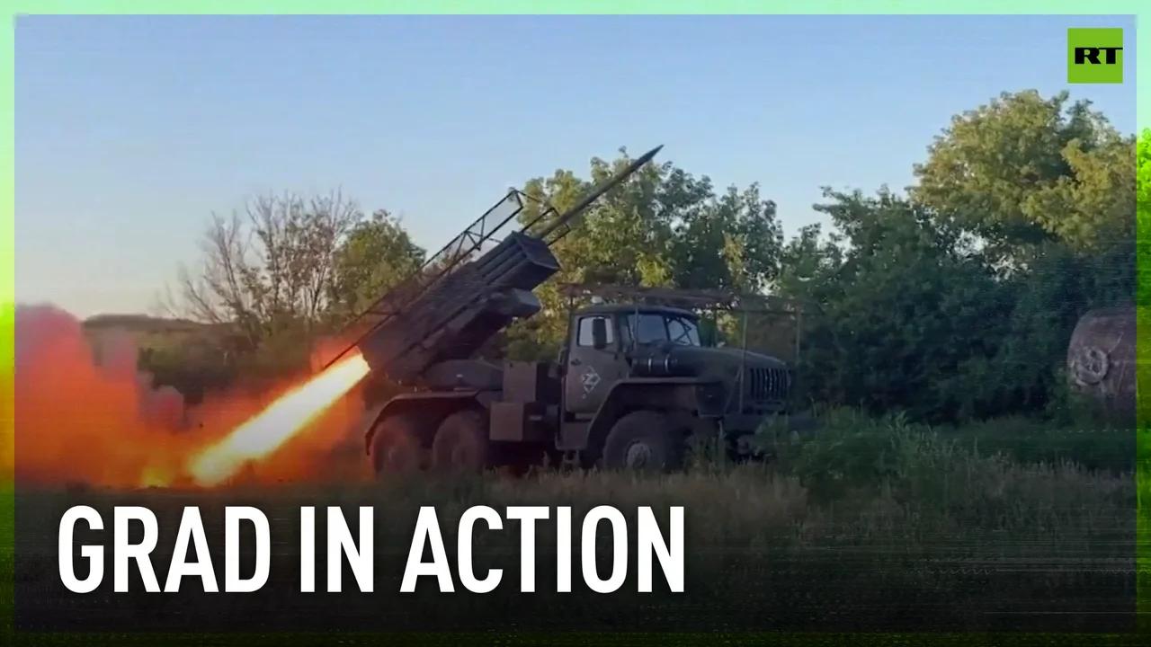 Grad MLRS units take out Ukrainian ammo depots and manpower