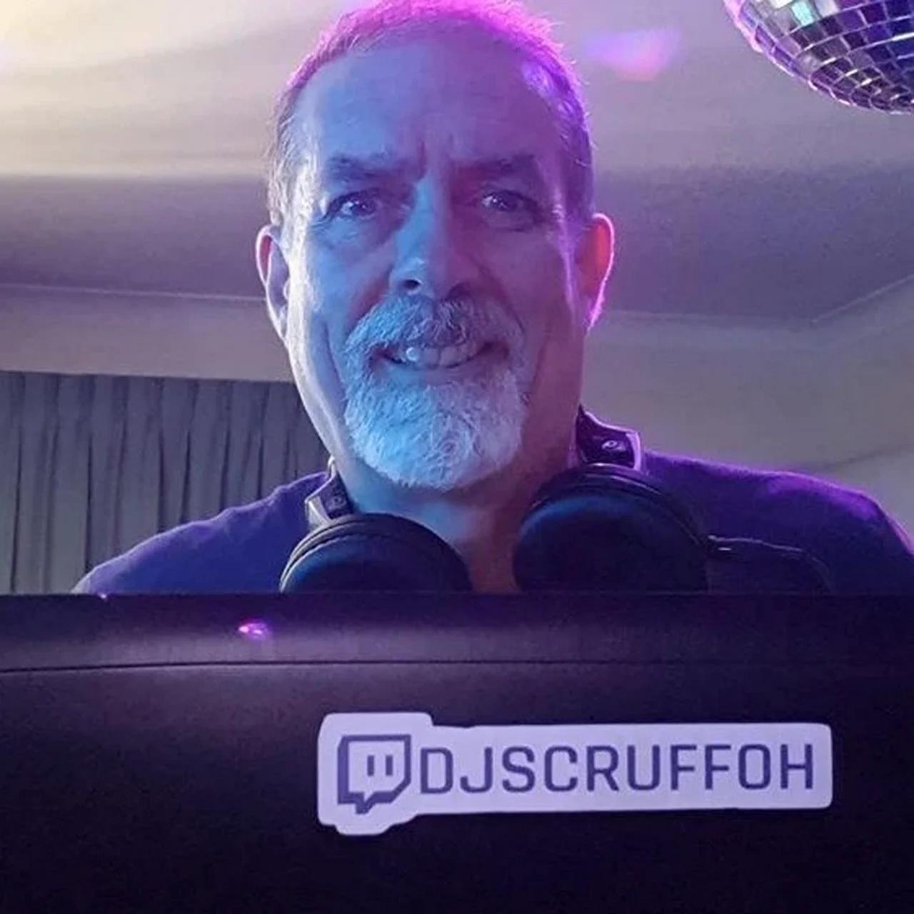 Live Twitch and Club DJ from Brisbane Australia.