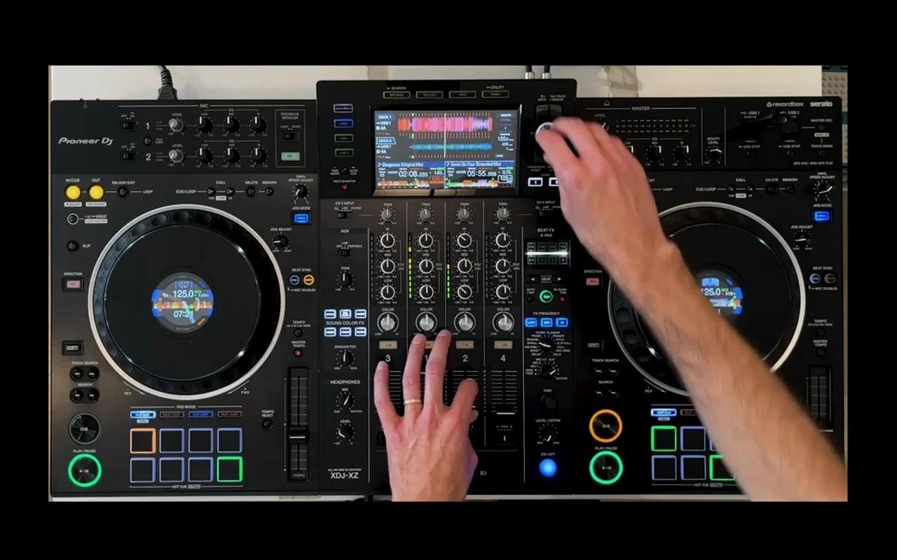 Pioneer XDJ XZ Performance mix - High Tech Minimal DJ set