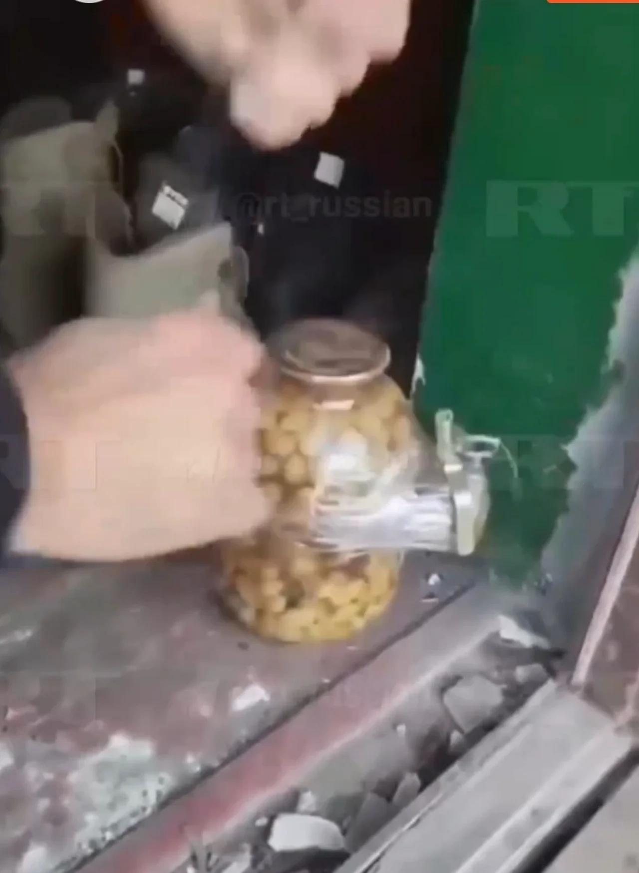 📽️-A 🇬🇧&🇫🇷, HERE stands a TRUE RUSSIAN HERO!!!