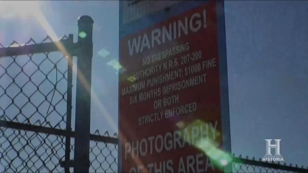 Alien Theory - S13E06 - La Zone 52