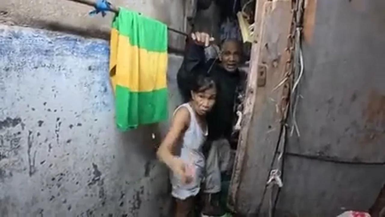 Life Inside a Slum House in The Philippines ｜ You Wouldn't Last 2 ...