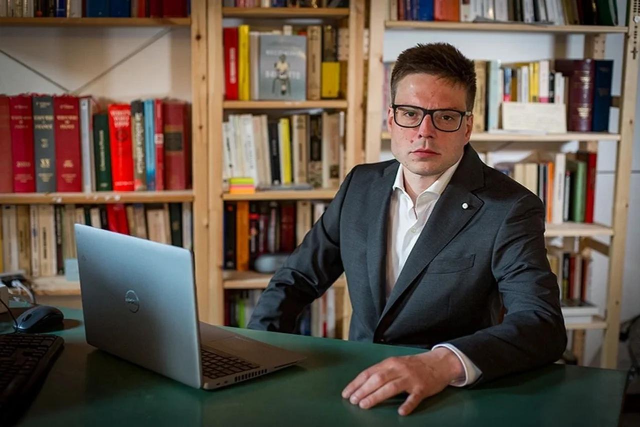 Xavier Poussard - L'assassinat de Charlie Kirk et le reveil des MAGA ...