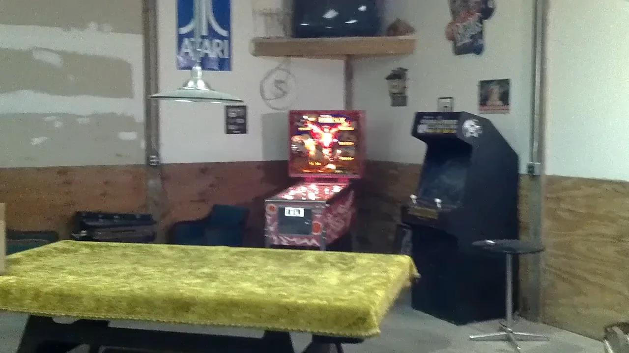 1978 Williams Phoenix Pinball Arcade Machine