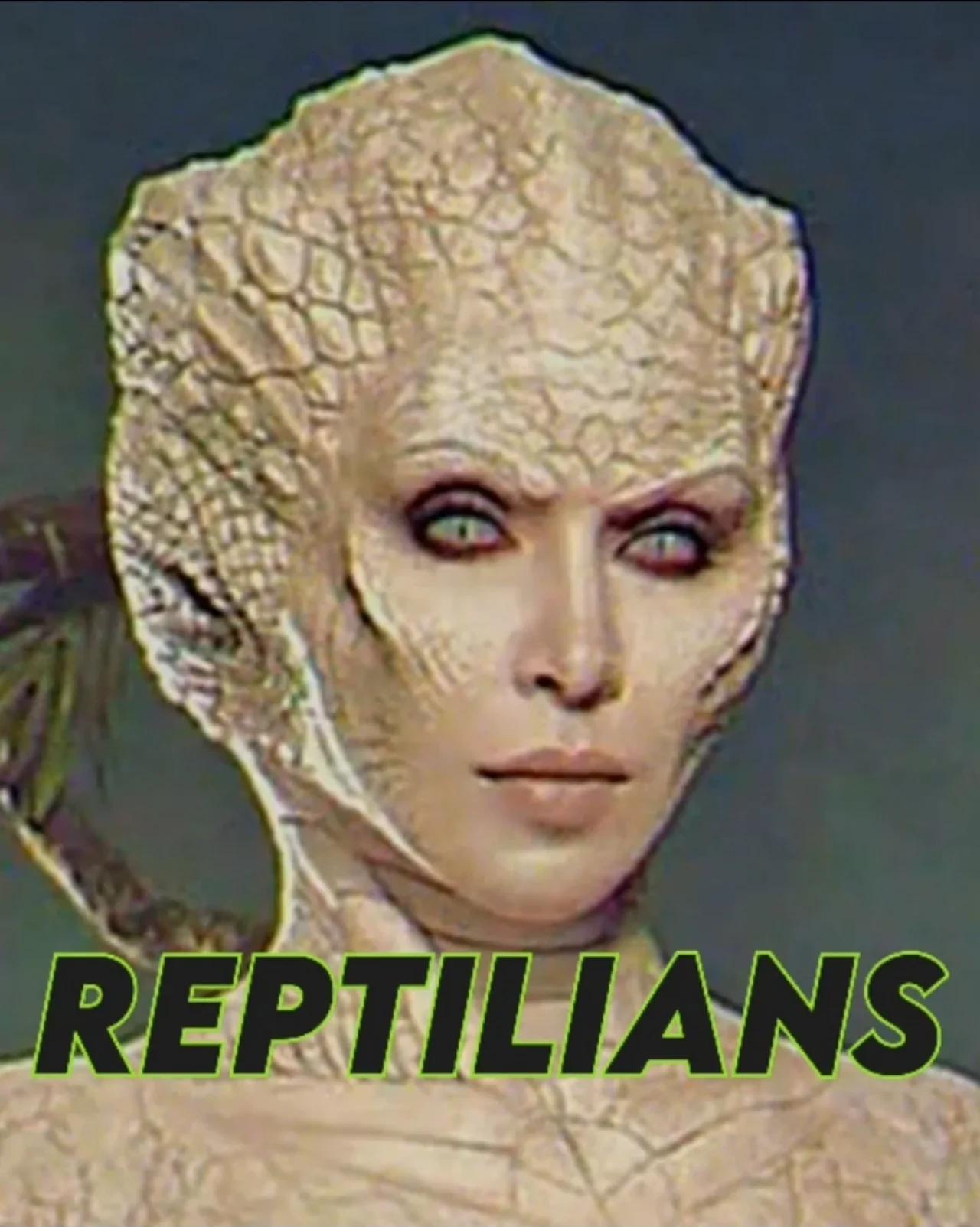 Reptilians: Kim Kardashian Halloween Costume