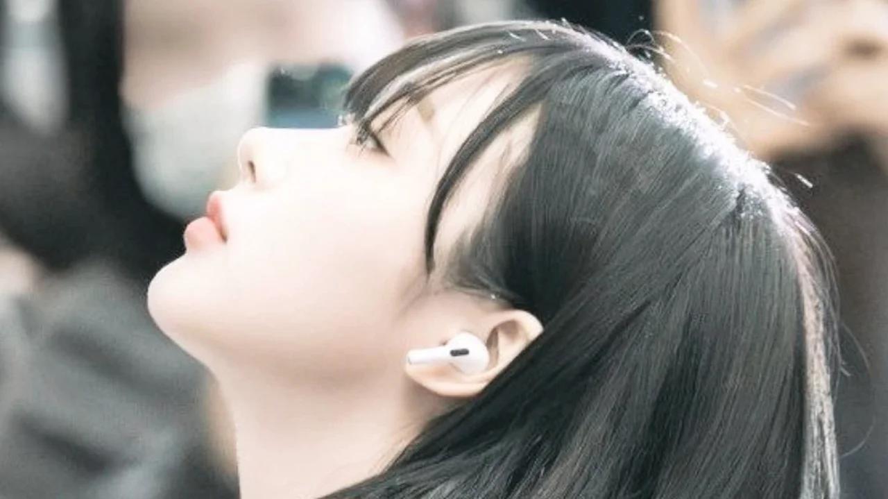 perfect side profile.♡