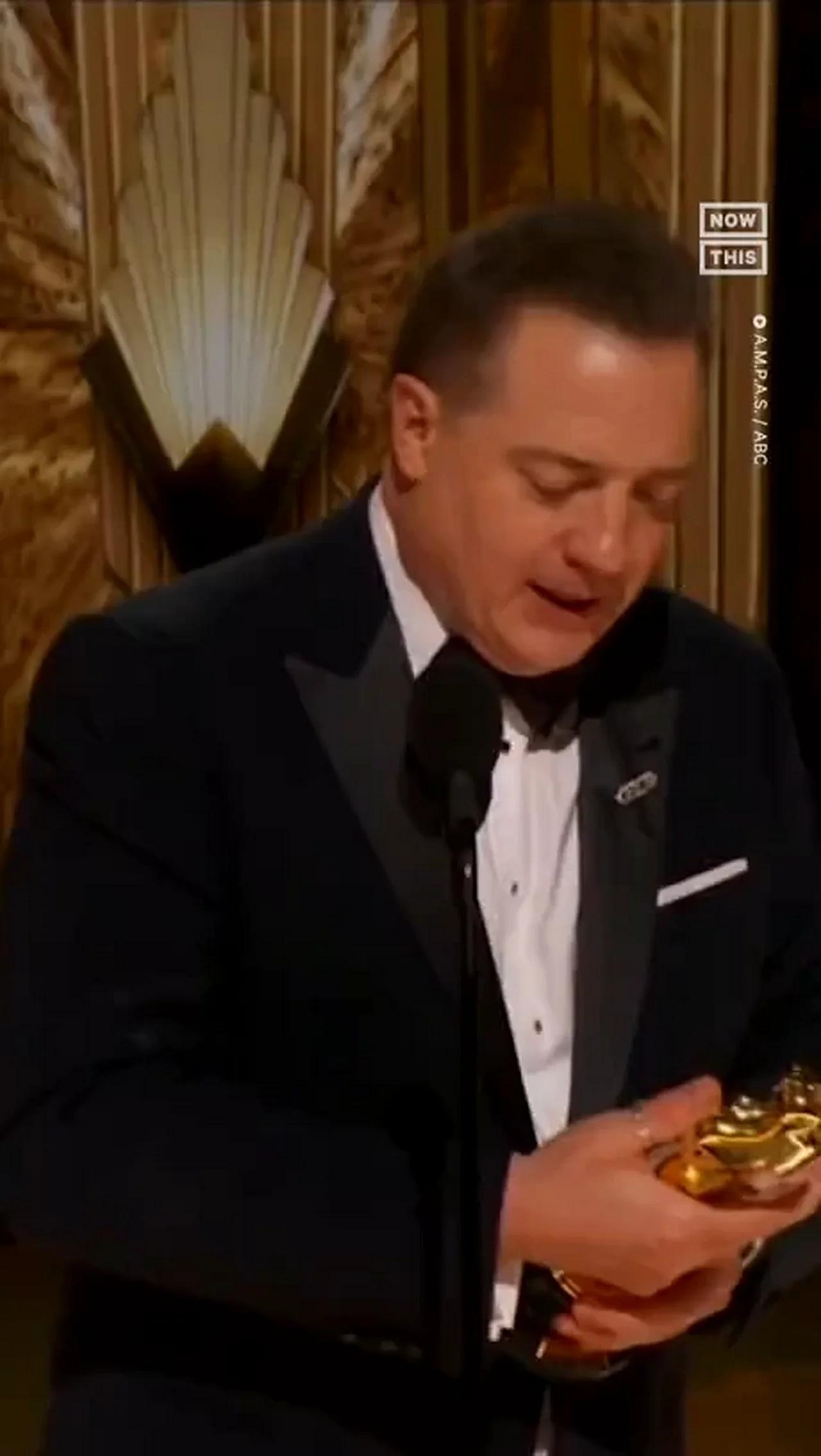 Brendan Fraser Wins Oscar for best actor