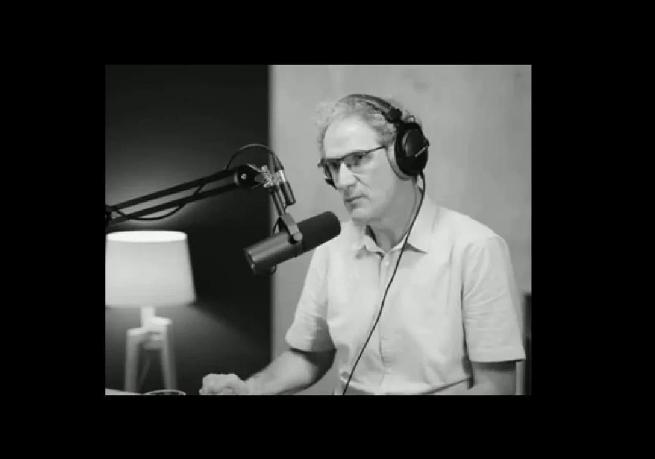 Dirk Oschmann gebürtig in der DDR, Professor an der Universität Leipzig ...