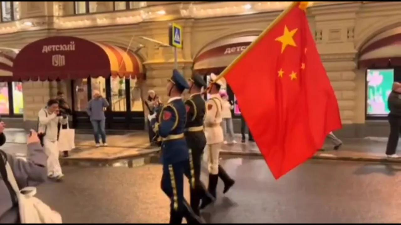 Moscow: Chinese soldiers rehearse their ceremonial march to the 9th May ...