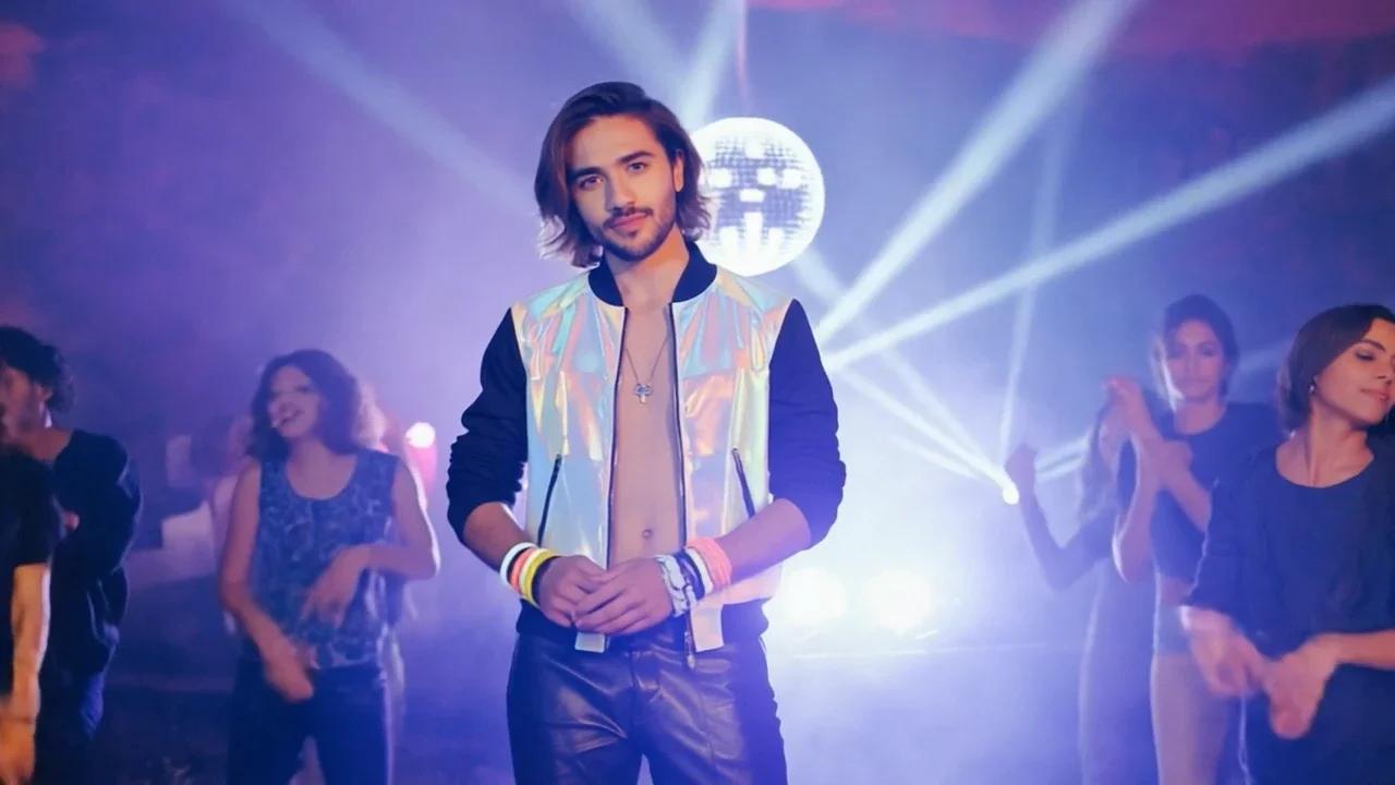 Neon Savior - Isolationist