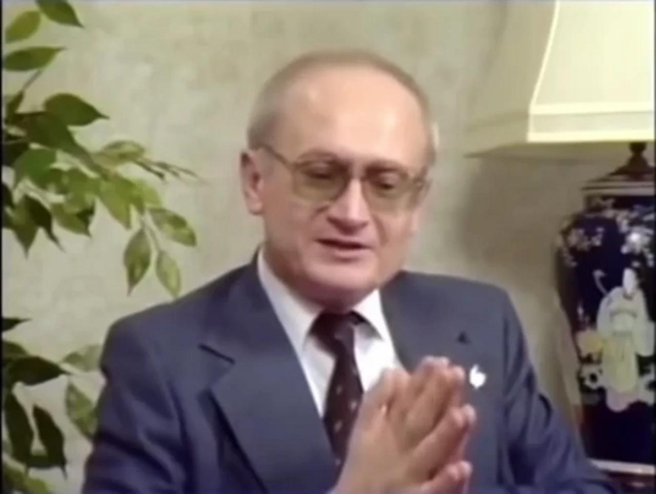 KGB defector Yuri Bezmenov's warning to America about subversion - a ...