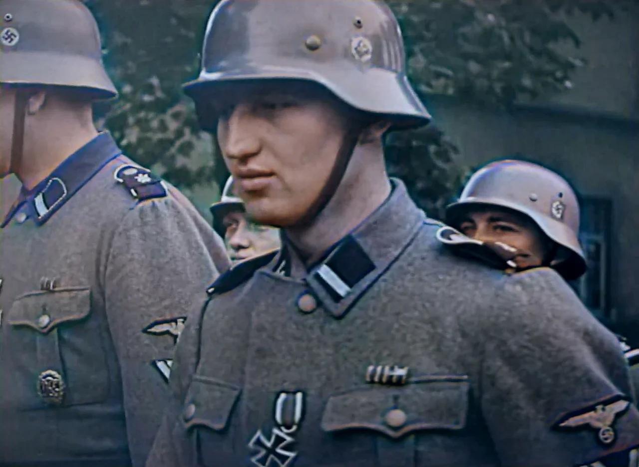 1st SS-Panzer-Division „Leibstandarte“ Adolf Hitler on Tour (1941)