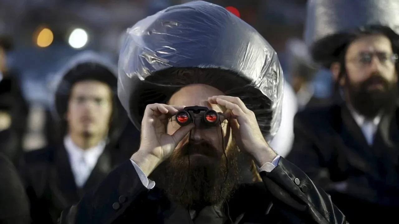 PUTIN ANOTHER CHABAD LUBAVITCH PUPPET