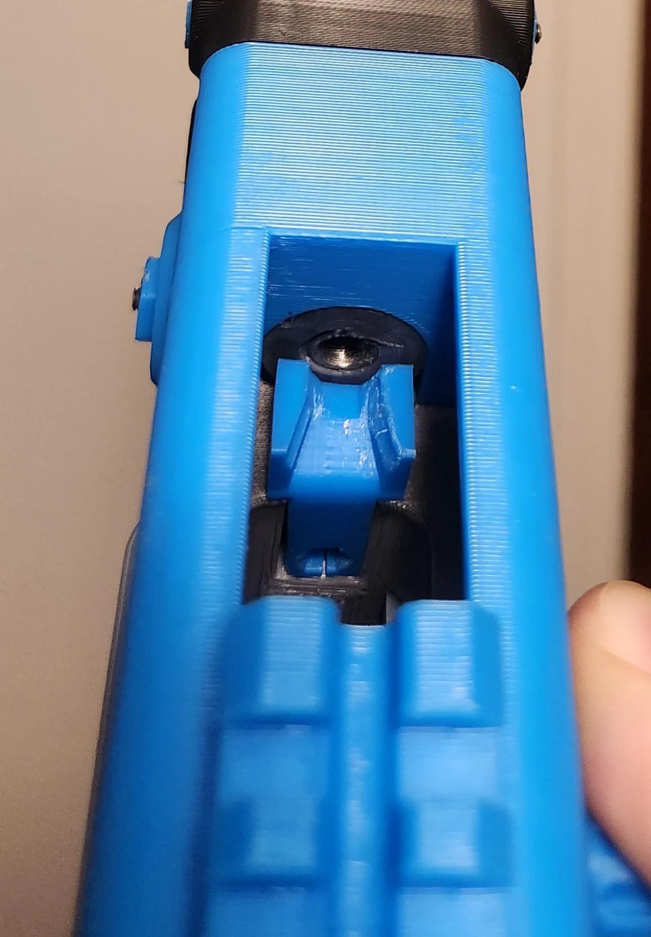 Mac22 mk2 (tec22) feed ramp Modded