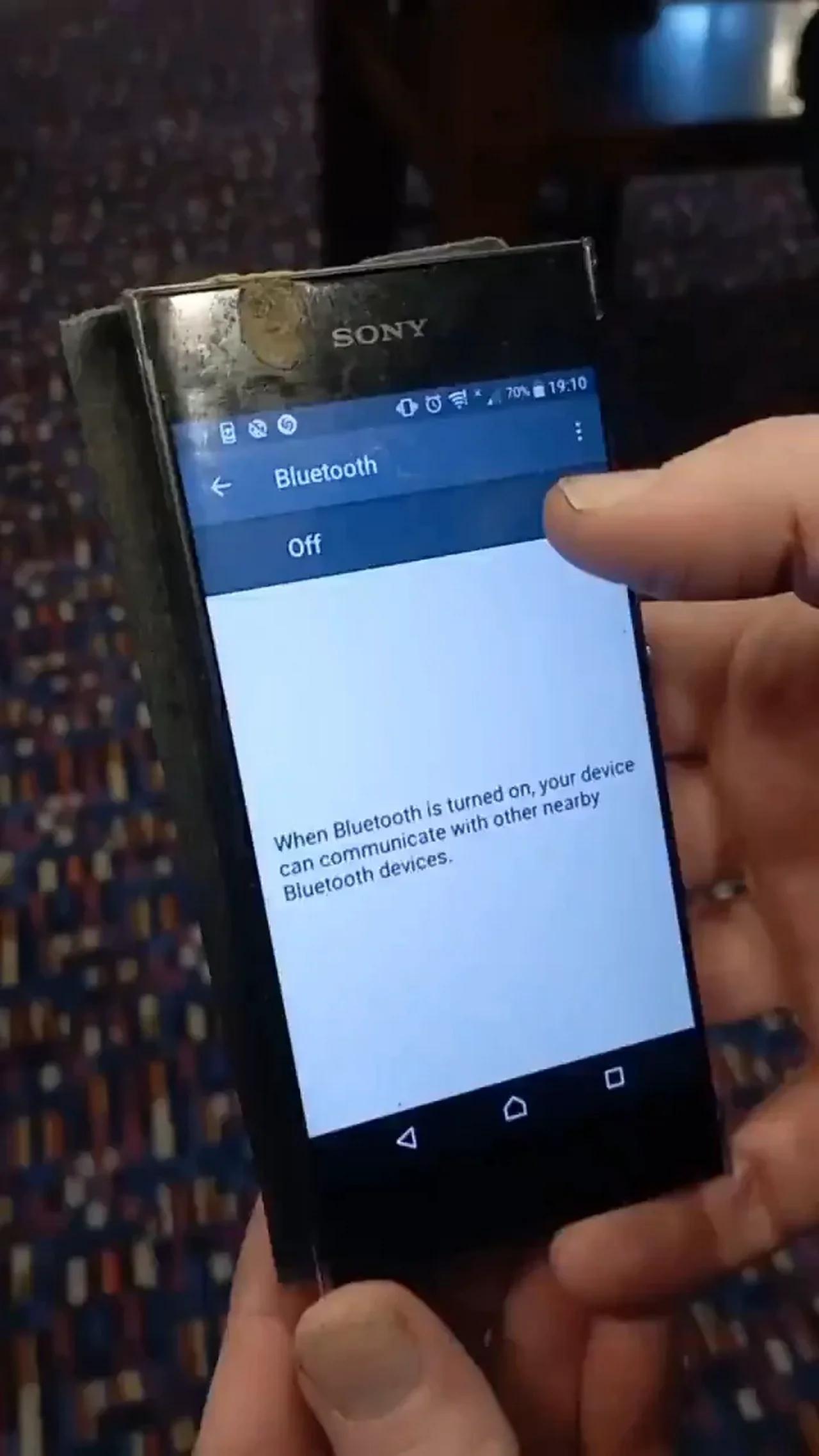 Internet des corps dans un pub anglais...