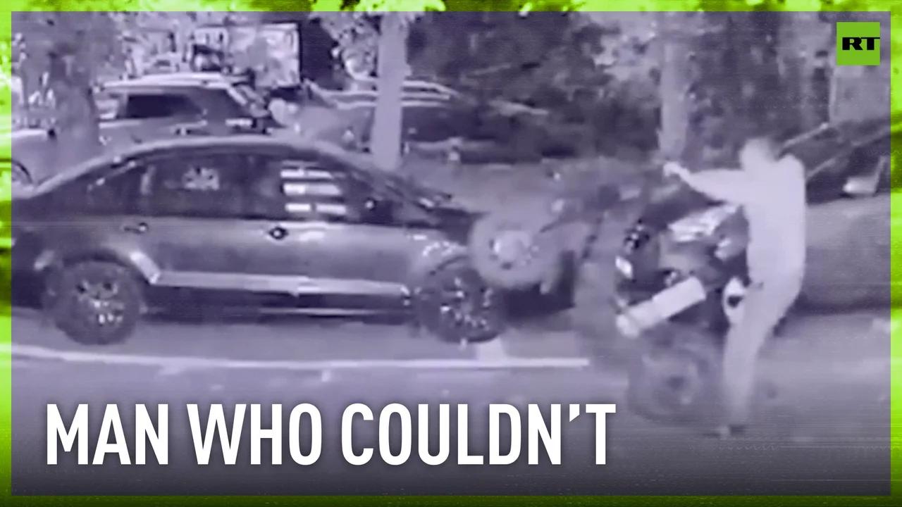 Old-school thief fails to steal electric bicycle