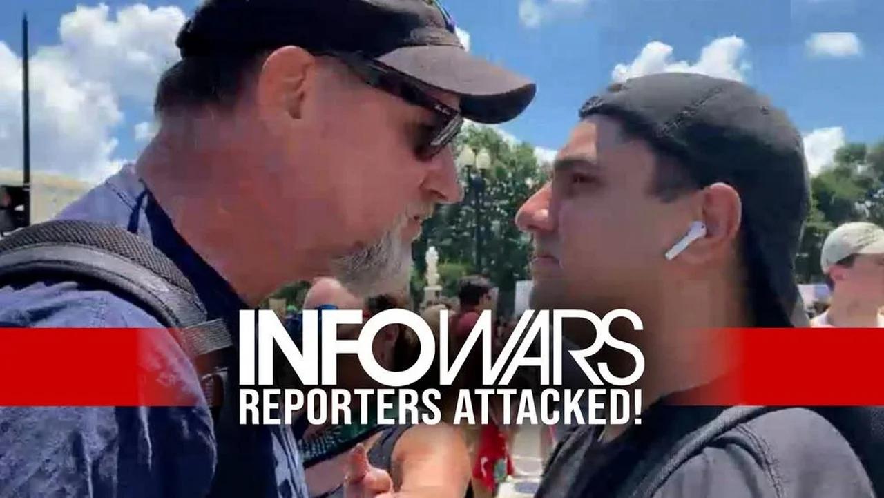Emergency Saturday Broadcast! Leftist Mob Attacks Infowars Reporters In ...