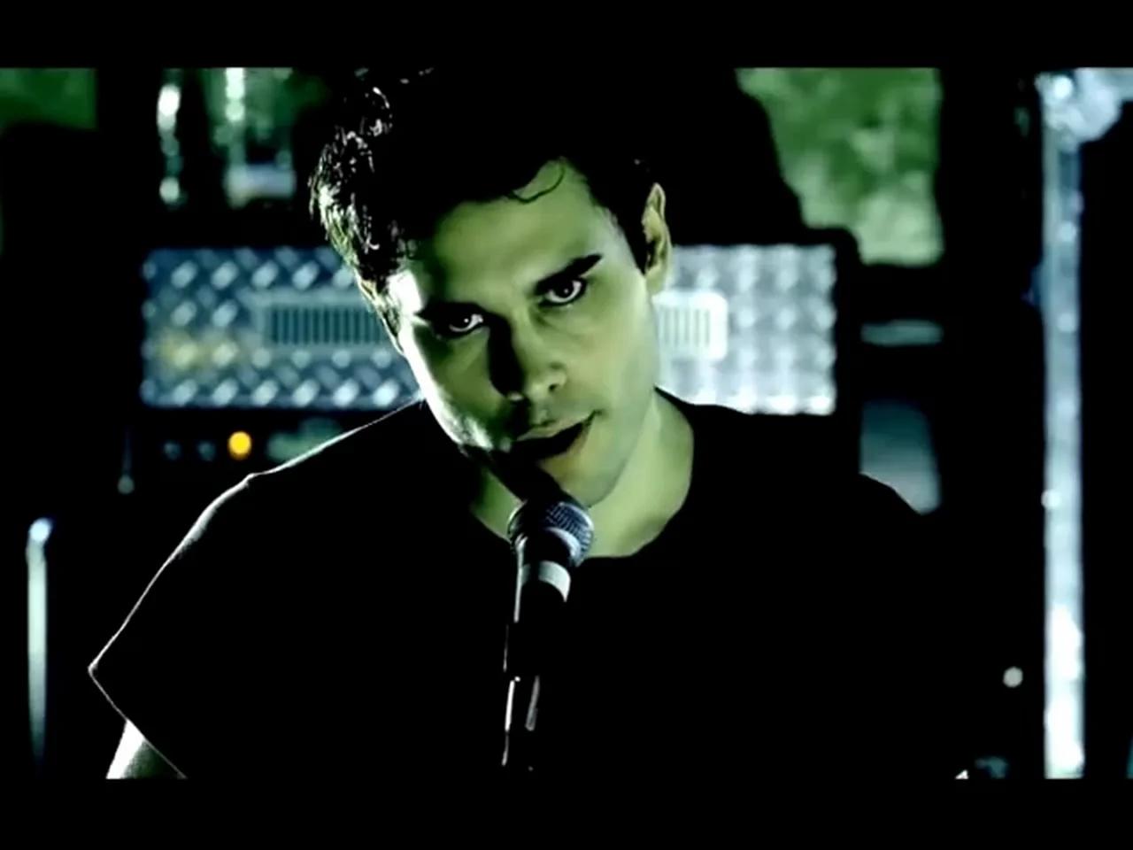 Trapt - Echo (Official Music Video) | Warner Records Vault