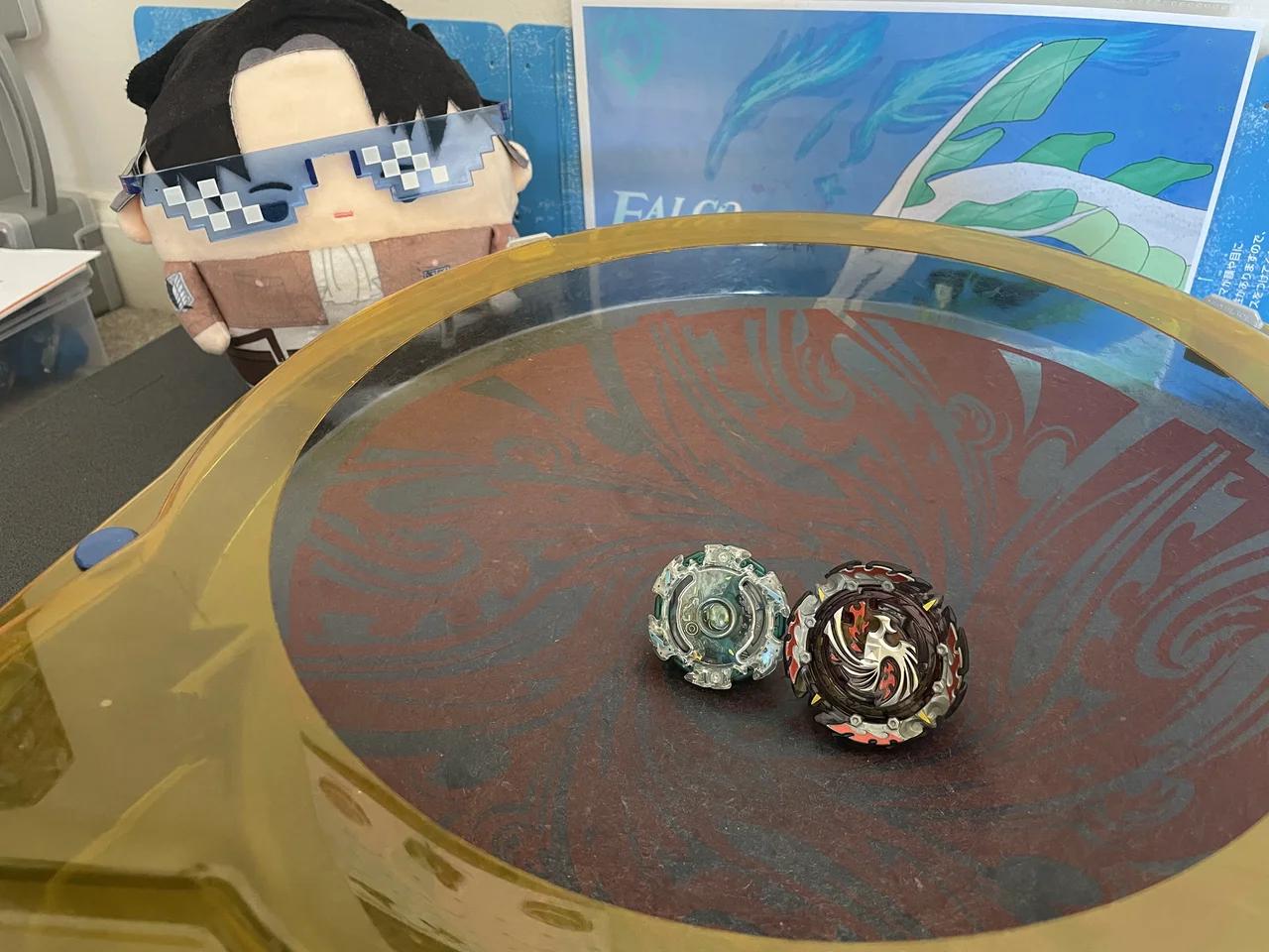 Cyclone Stadium + Dread Phoenix unboxing! | Beyblade Zenin!