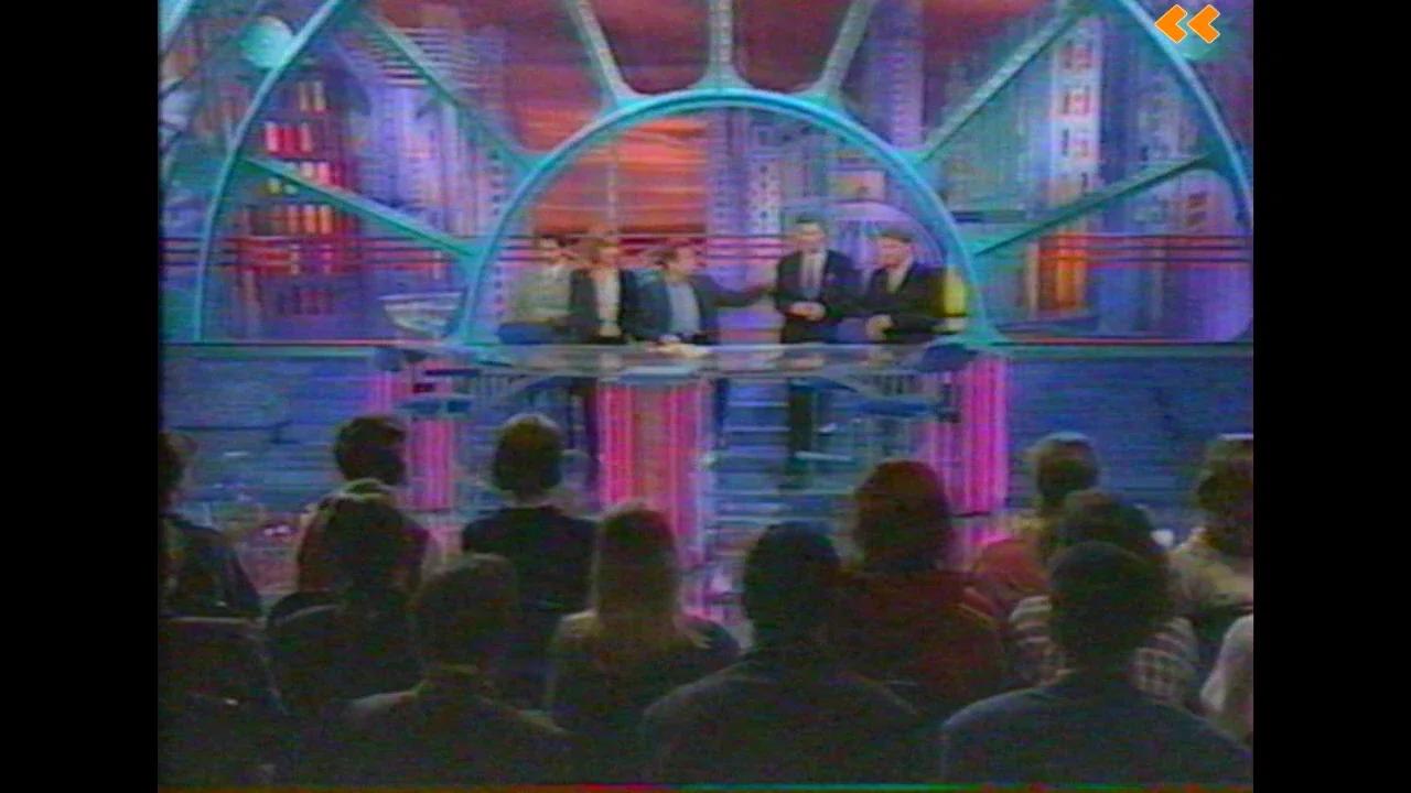 FRANCE 2 > Pub & B.A & Studio Gabriel & Pub