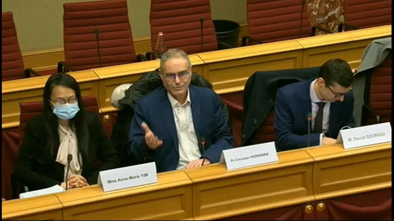 Le professeur Perronne au Parlement du Luxembourg