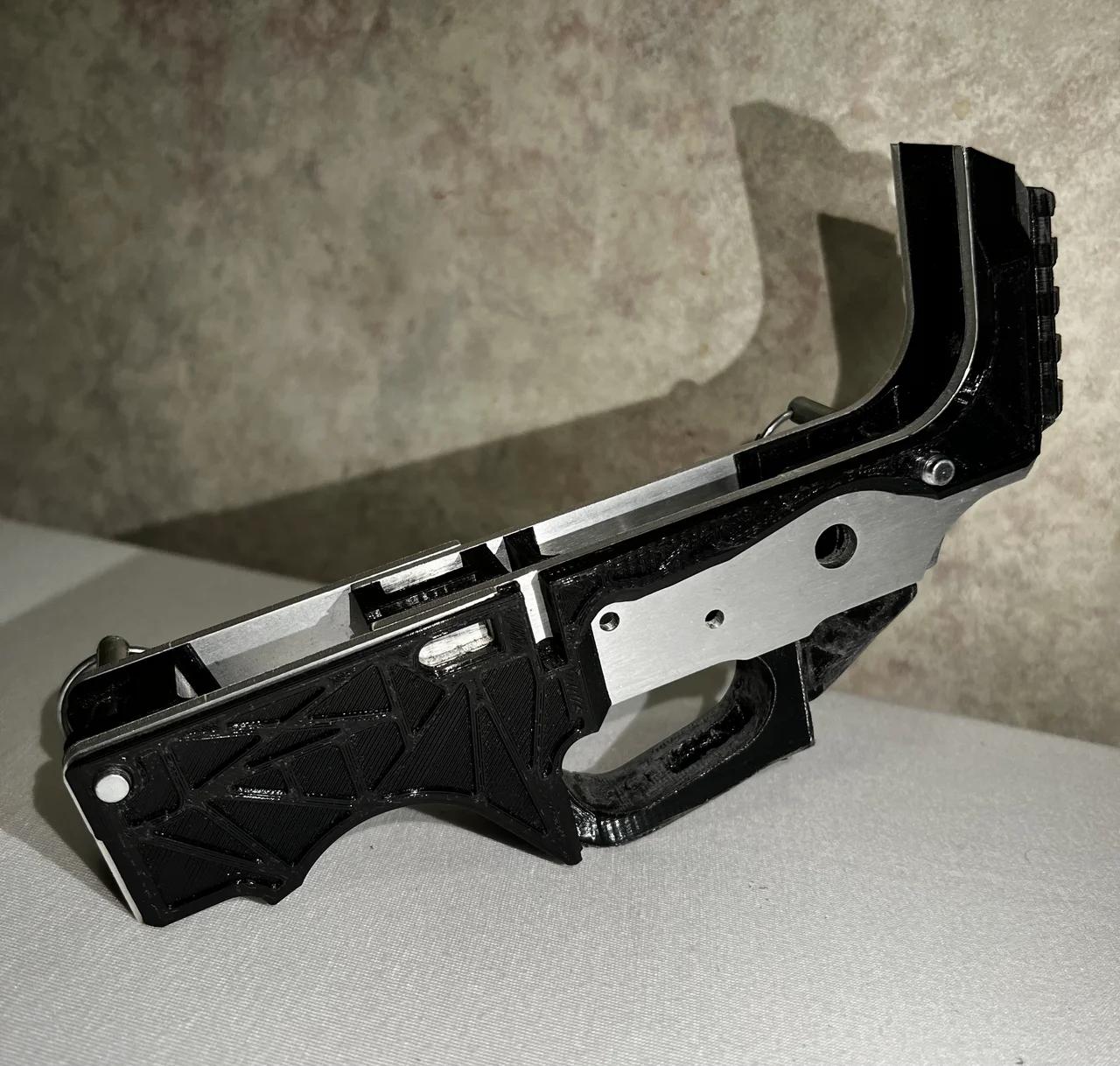 TEHE69mm AR9 Lower. 3DPrinting Meets Laser Cut Aluminum