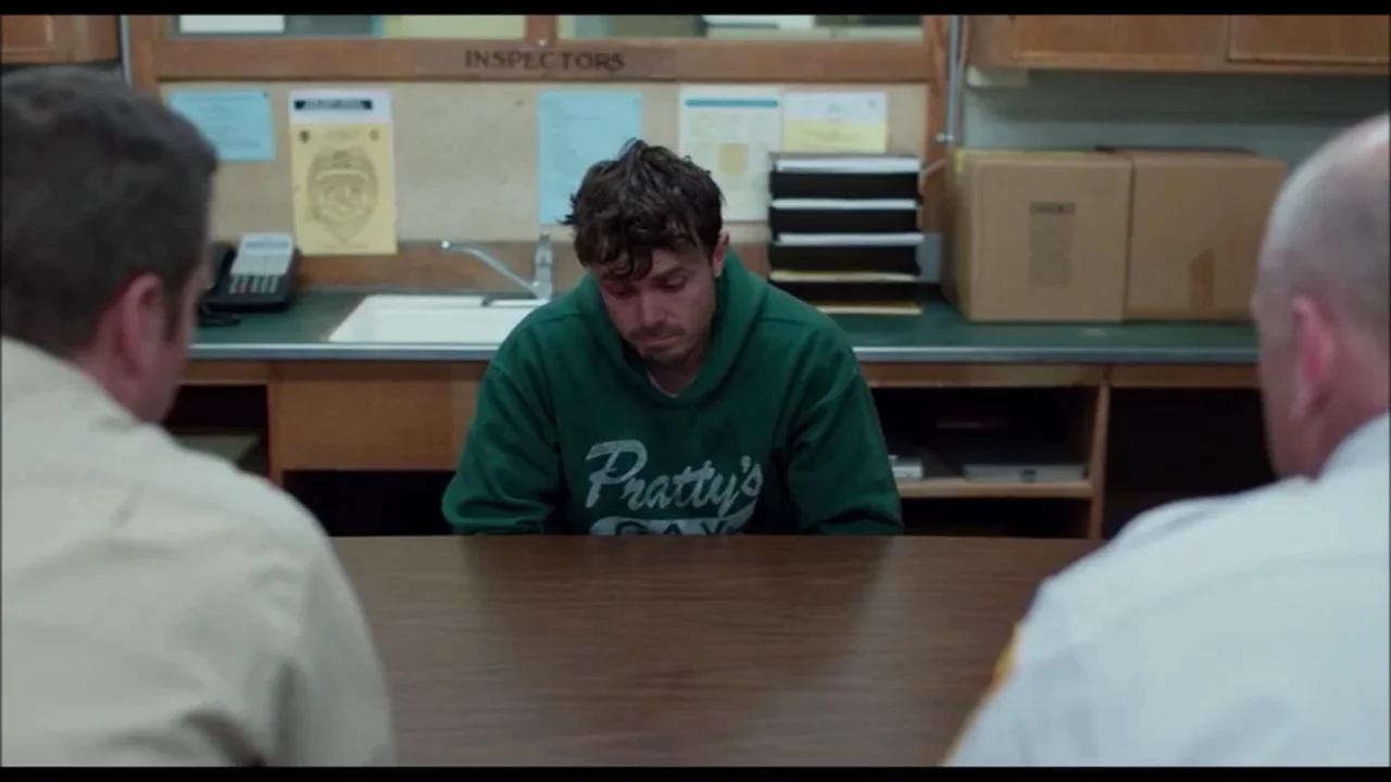 Manchester By The Sea-Police Station Confession