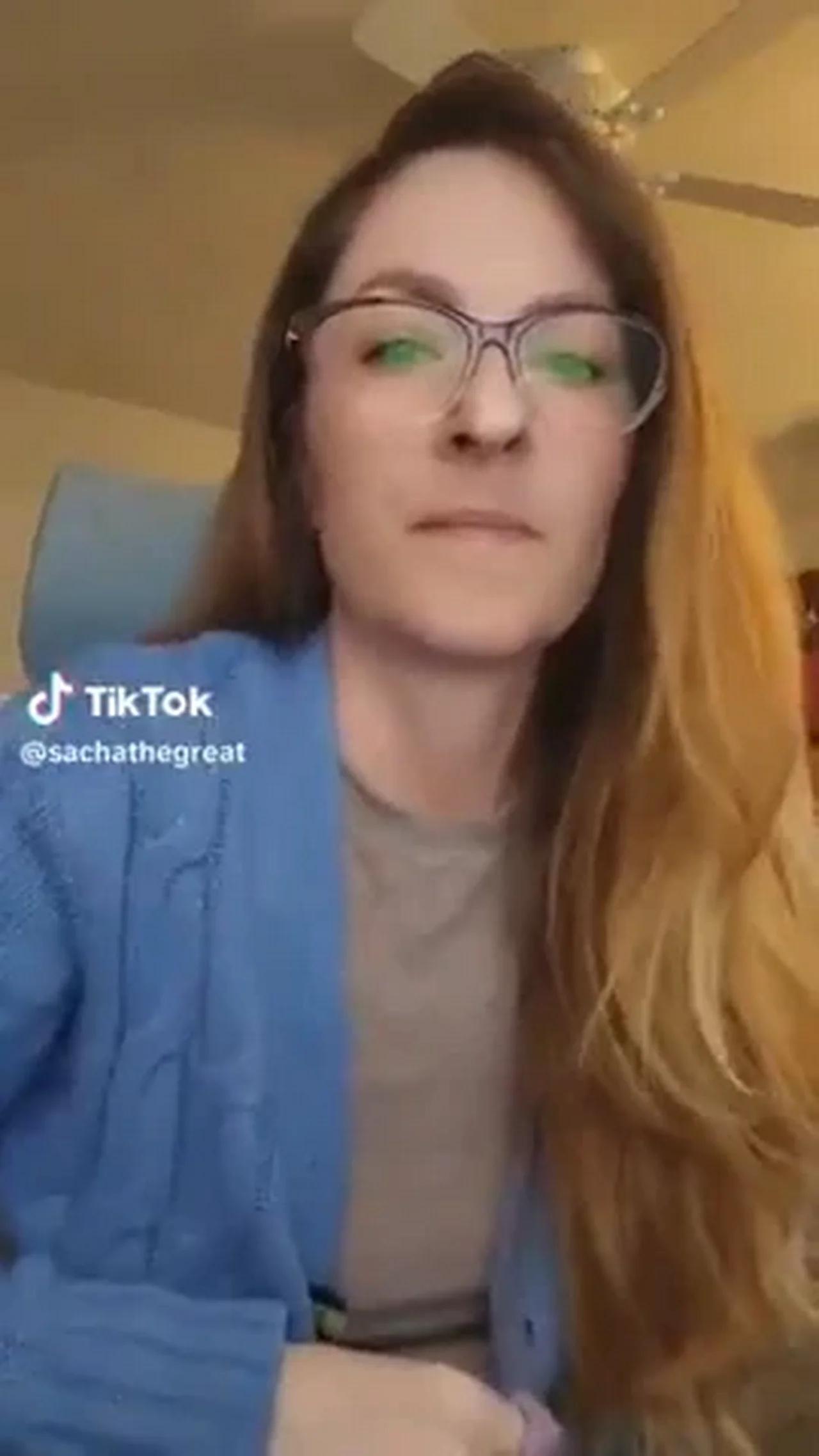 Former Federal Worker: I Don't Feel Bad For Federal Employees Forced To ...